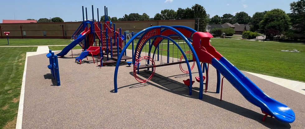 Playground Equipment: Build Outdoor Fun Mid-South Recreation
